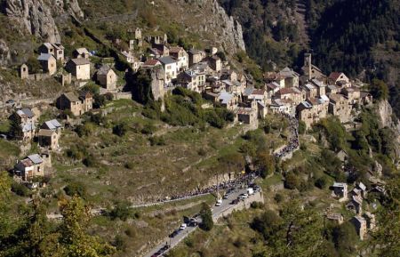 Roubion et sa station Les Buisses • Gîtes de France Côte d'Azur Alpes ...